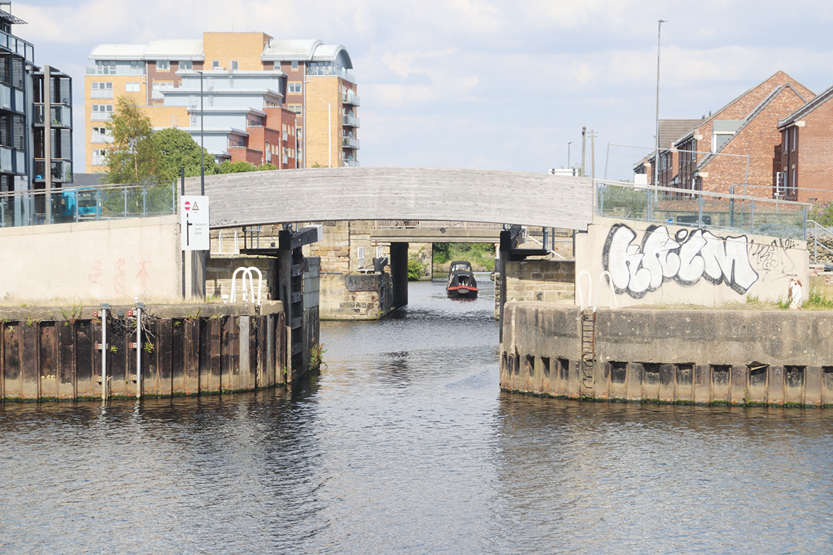 Cruise Guide: Calder & Hebble Navigation - Canal Boat