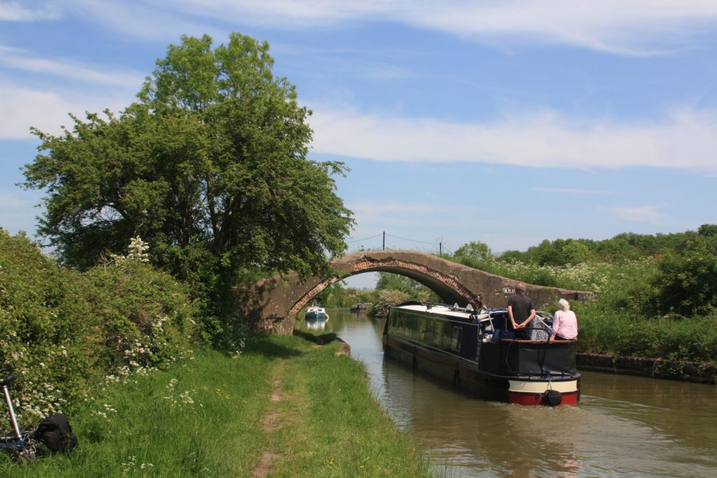 Cruise guide to the North Oxford Canal - Canal Boat